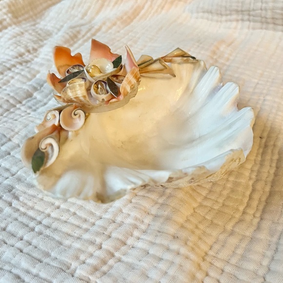 Vintage | Accents | Vintage Handmade Conch Shell Flower Art Sculpture ...